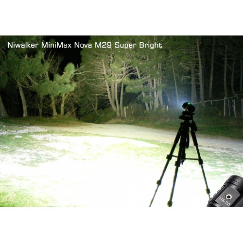 Rechargeable flashlight